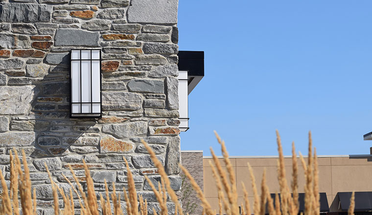 NSS Thin Stone | Natural Stone Veneer | Stone Wall Fireplace