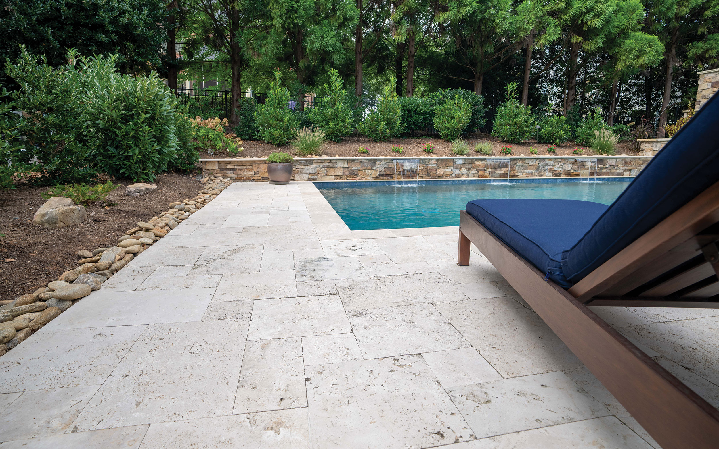NSS | Natural Stone Veneer | An Outdoor Living Supply® Brand